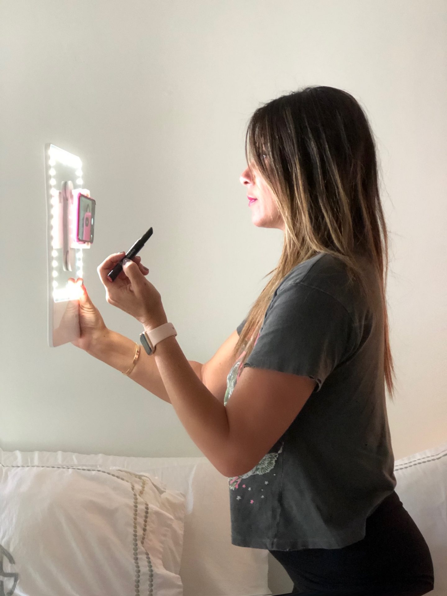 THE Blogger Lighting Hack - The Wordy Girl